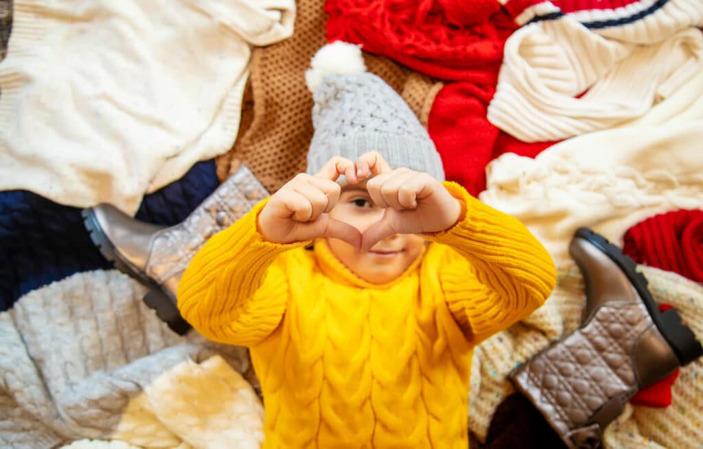 How to Choose Winter Clothes for Kids - Tips for Dressing Kids in Winter