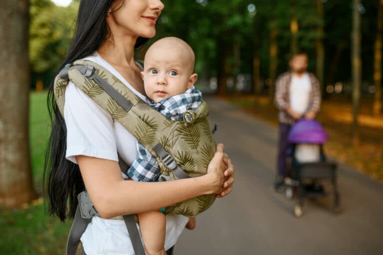 What are 5 Safety Guidelines For Baby Carriers? - MOM News Daily